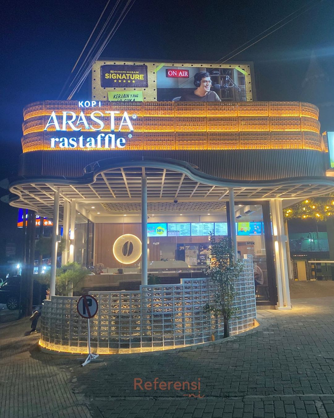 Kopi Arasta X Rastaffle, Cherry Fresh Fruit Market - Info Purwokerto